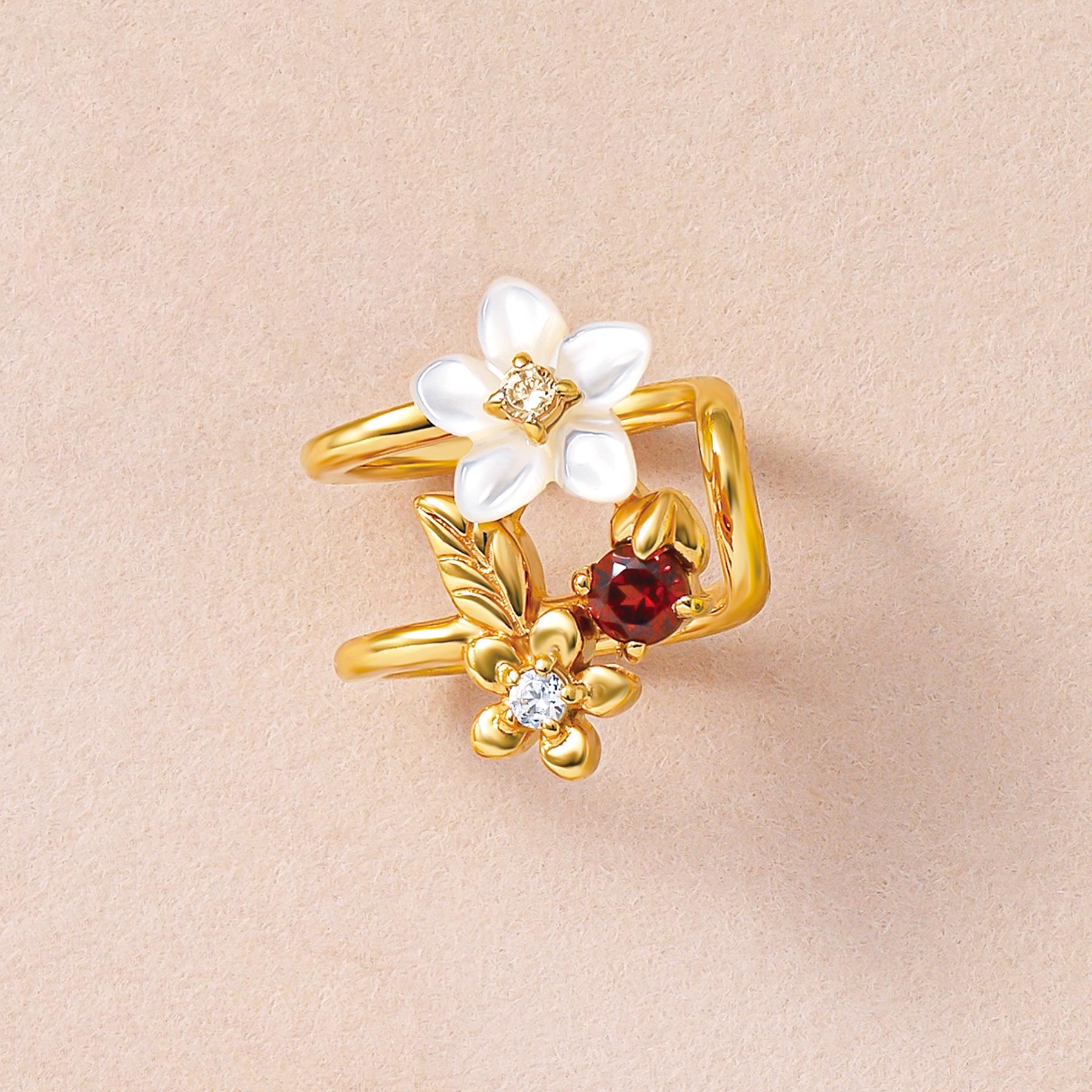 [GARDEN] 925 Sterling Silver White Shell Raspberry Ear Cuff – TAKE-UP ...